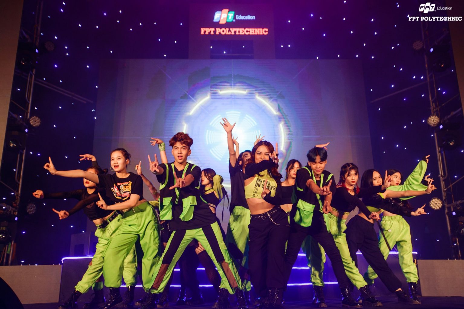 Happy Bee FPT Polytechnic5 - Bộ môn chăm sóc sức khoẻ và làm đẹp Poly K ...